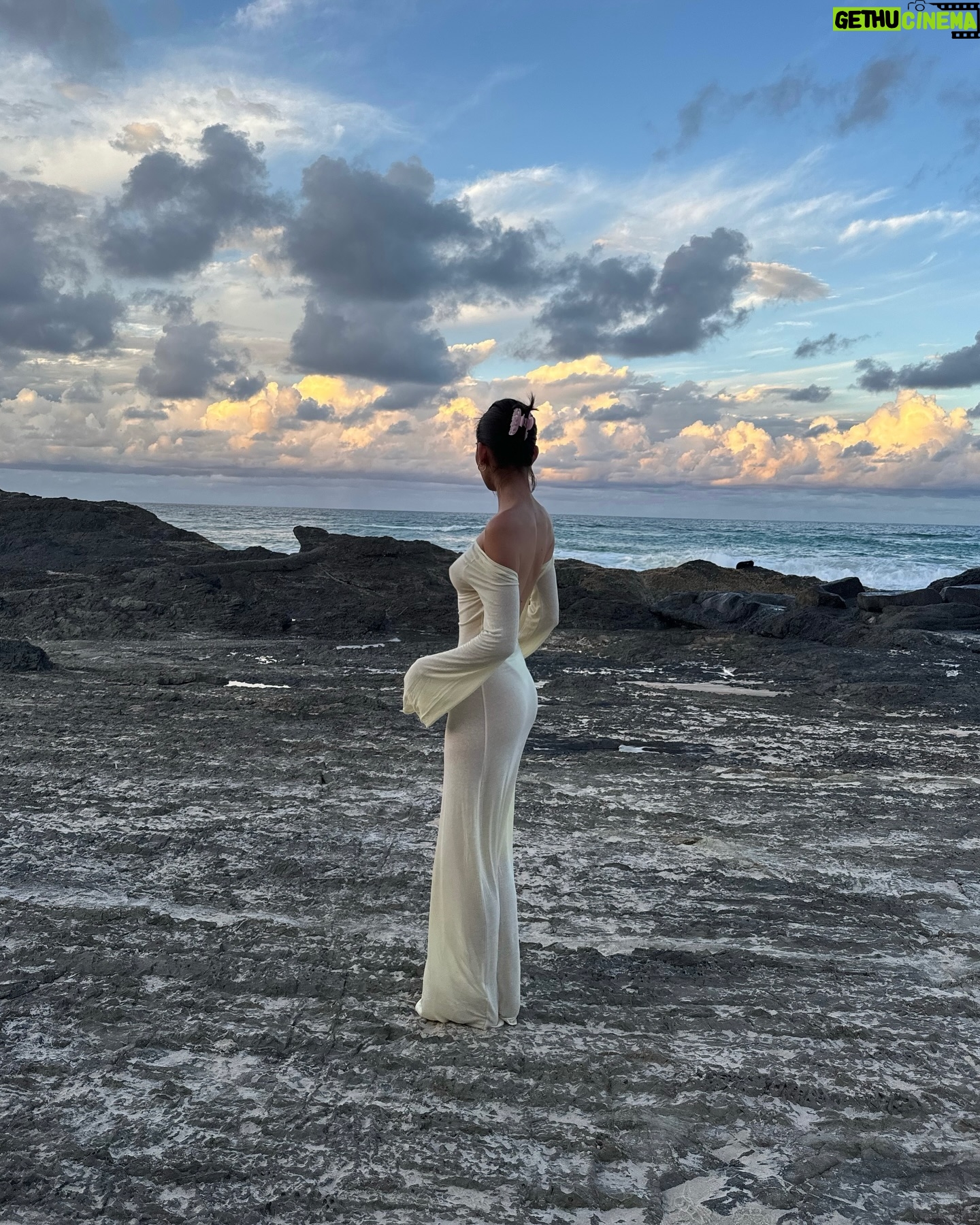 Actress hollyy mueller HD Photos and Wallpapers June 2024 | Gethu Cinema