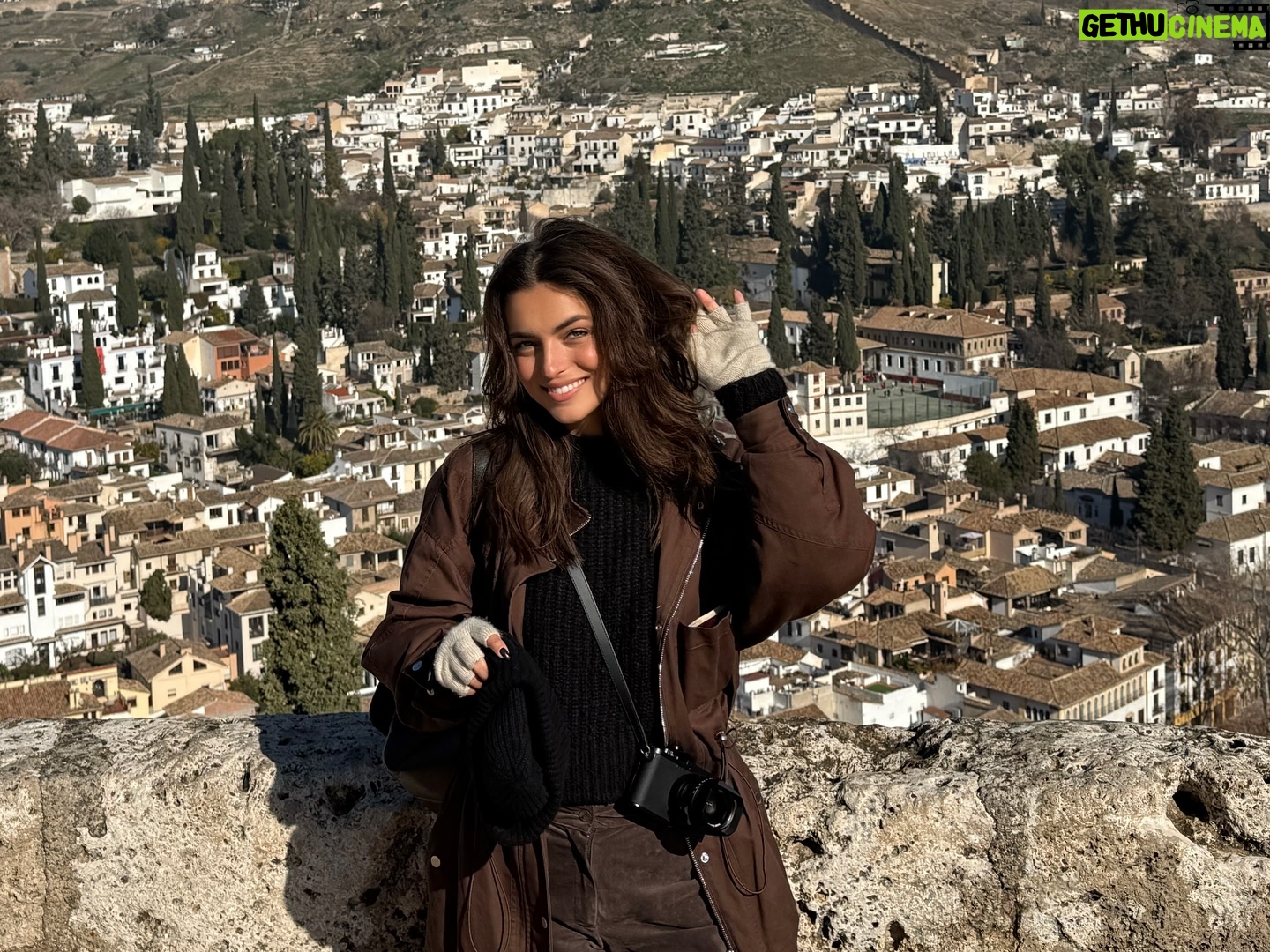 Charlotte Lemay Wiki, Biography, Age, Gallery, Spouse and more