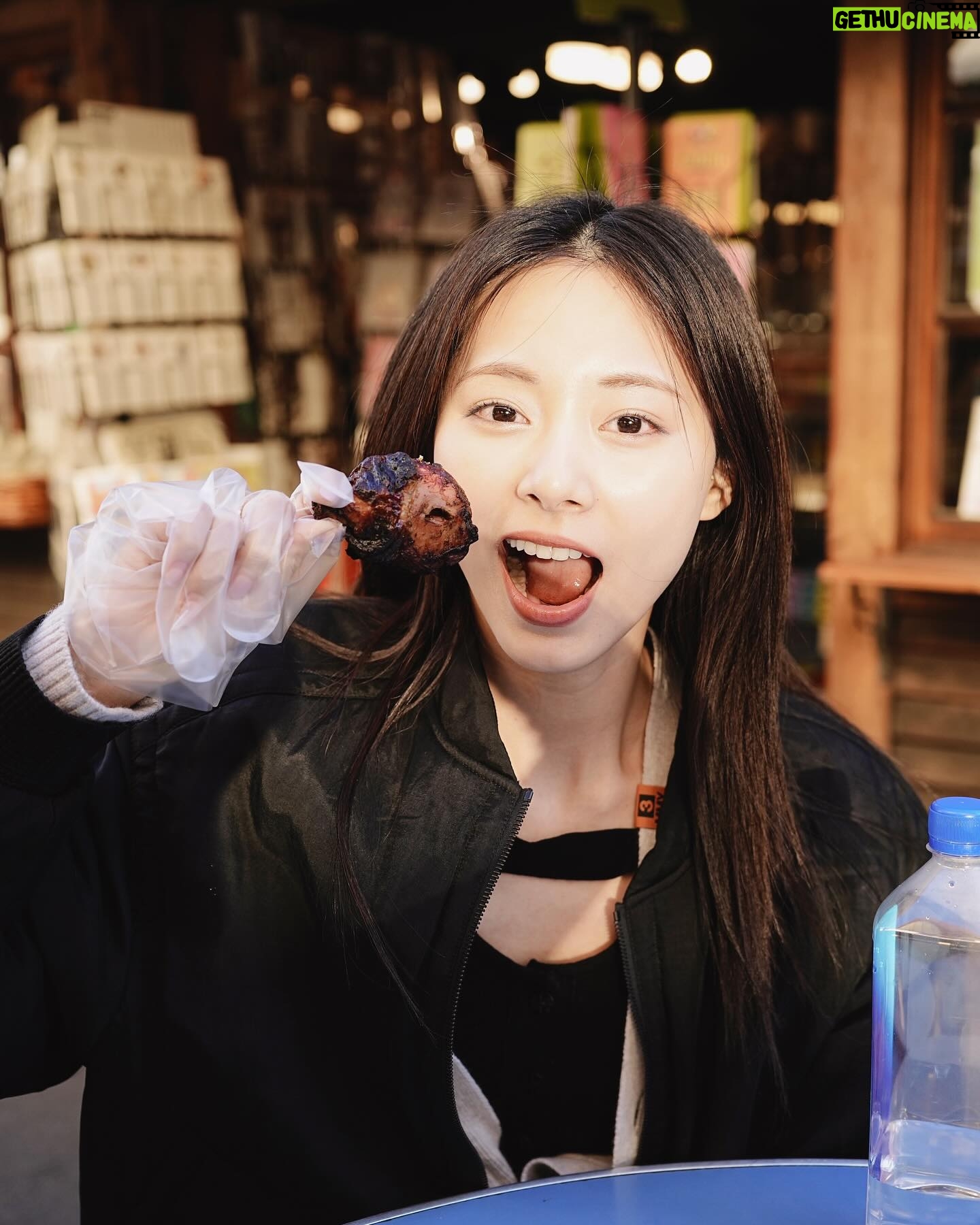 Actress Chou Tzu-yu HD Photos and Wallpapers March 2025 | Gethu Cinema