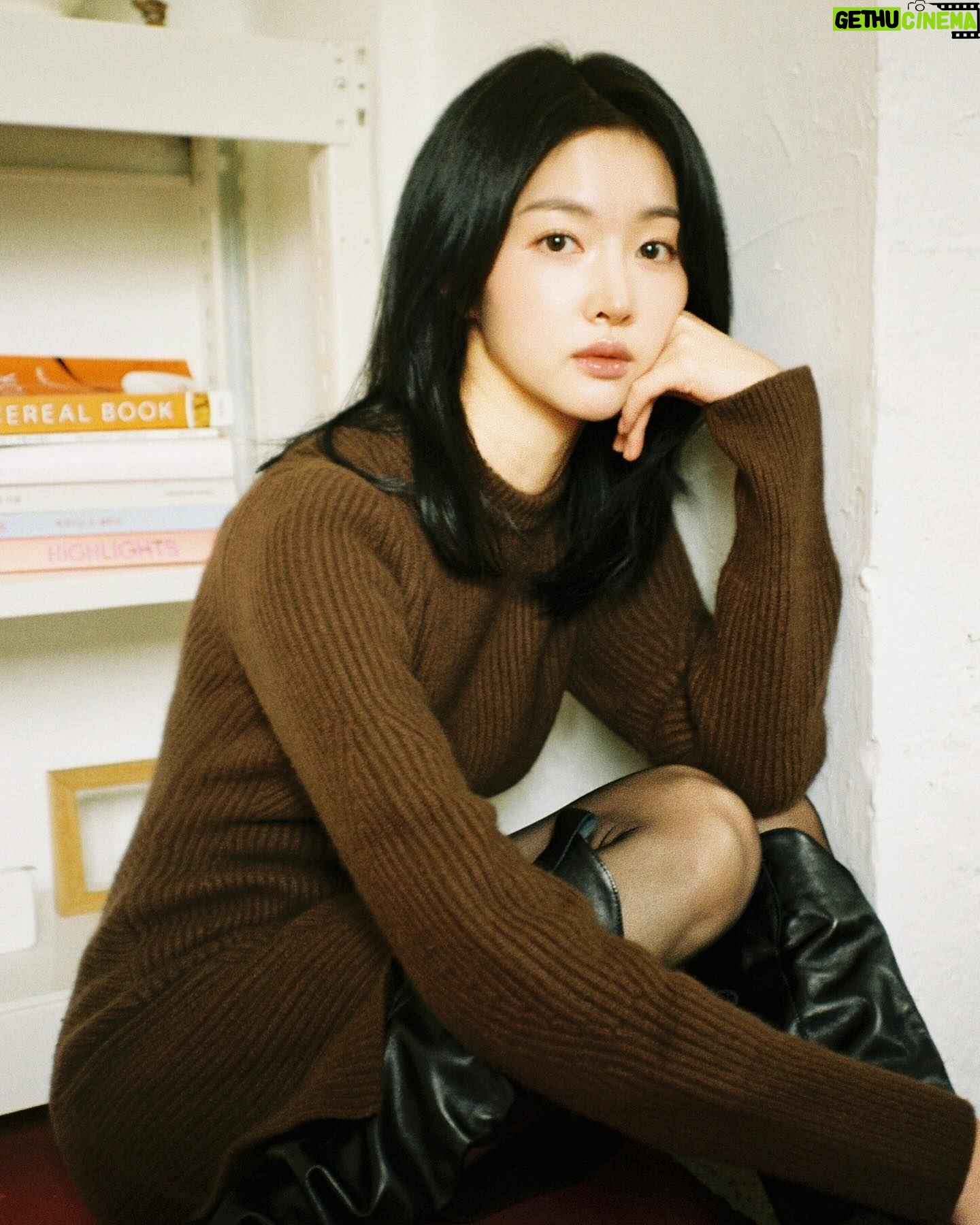 Actress Hong Bi-ra HD Photos and Wallpapers January 2025 | Gethu Cinema
