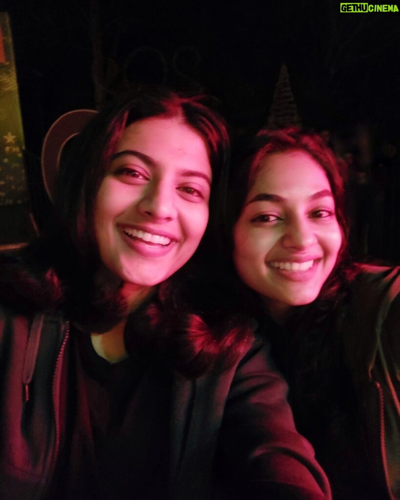 Actress Ivana HD Photos and Wallpapers February 2025 | Gethu Cinema