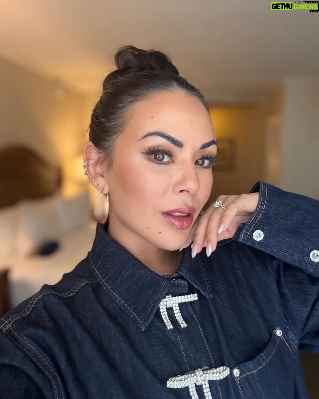 Actress Janel Parrish HD Photos and Wallpapers February 2025 | Gethu Cinema