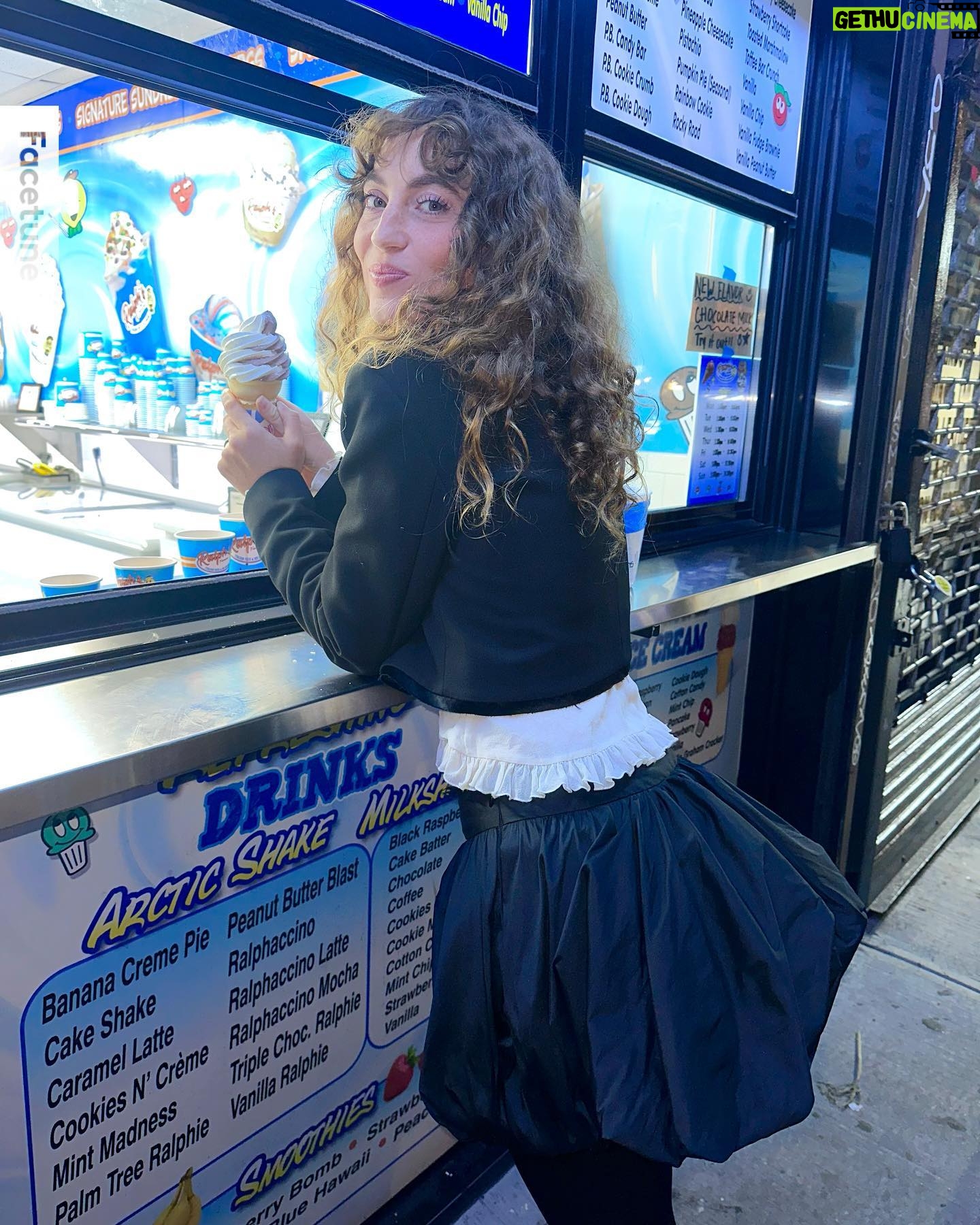 Actress Katerina Tannenbaum HD Photos and Wallpapers October 2025 ...