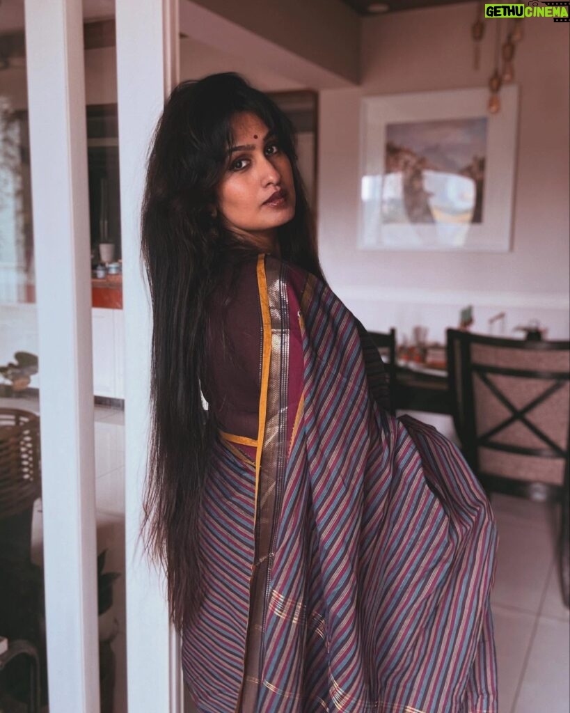 Actress Kavitha Nair HD Photos and Wallpapers March 2025 | Gethu Cinema