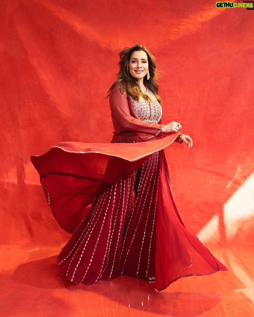 Actress Neelam Kothari HD Photos and Wallpapers February 2025 | Gethu ...