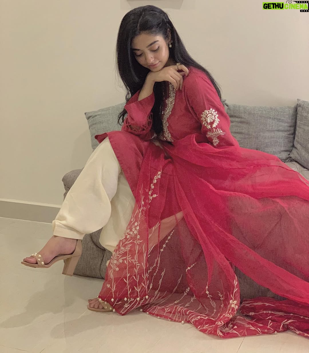 Noor Khan | Gethu Cinema