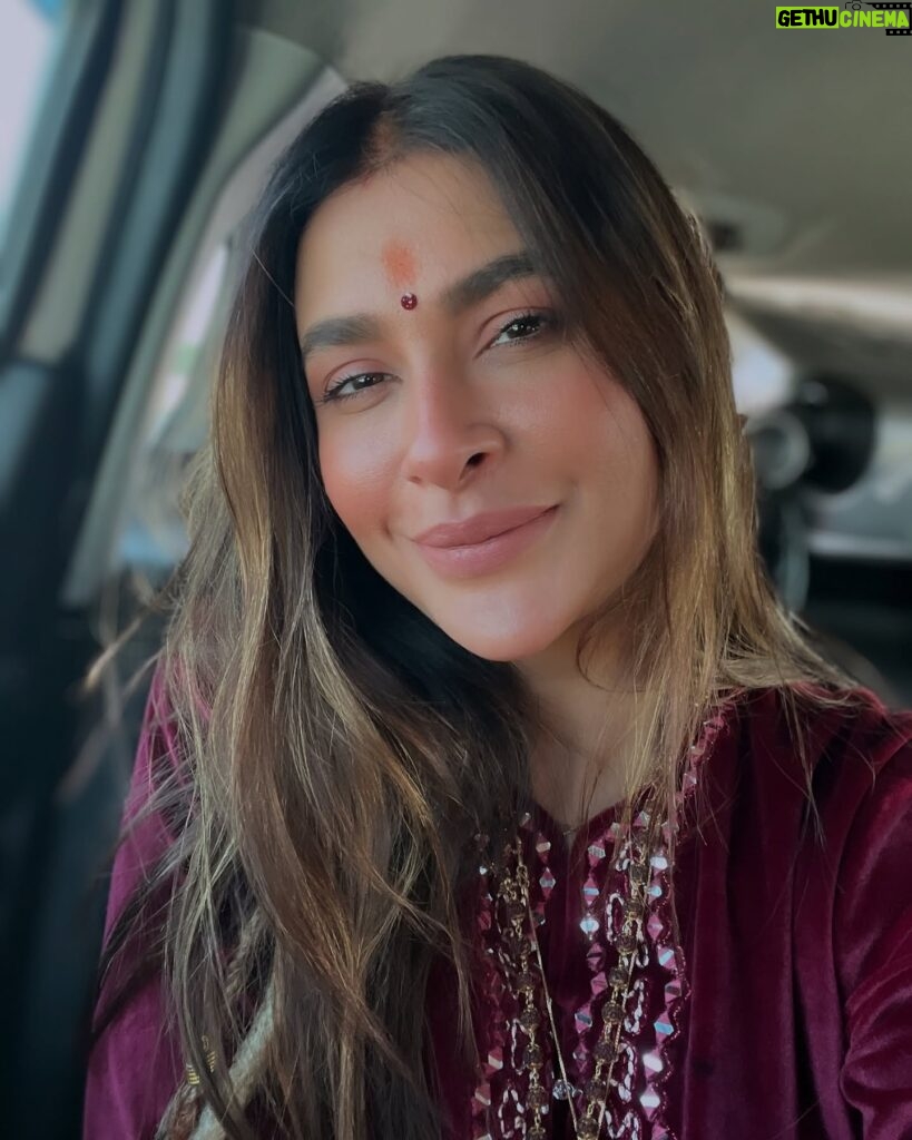 Actress Pavitra Punia HD Photos and Wallpapers March 2025 | Gethu Cinema
