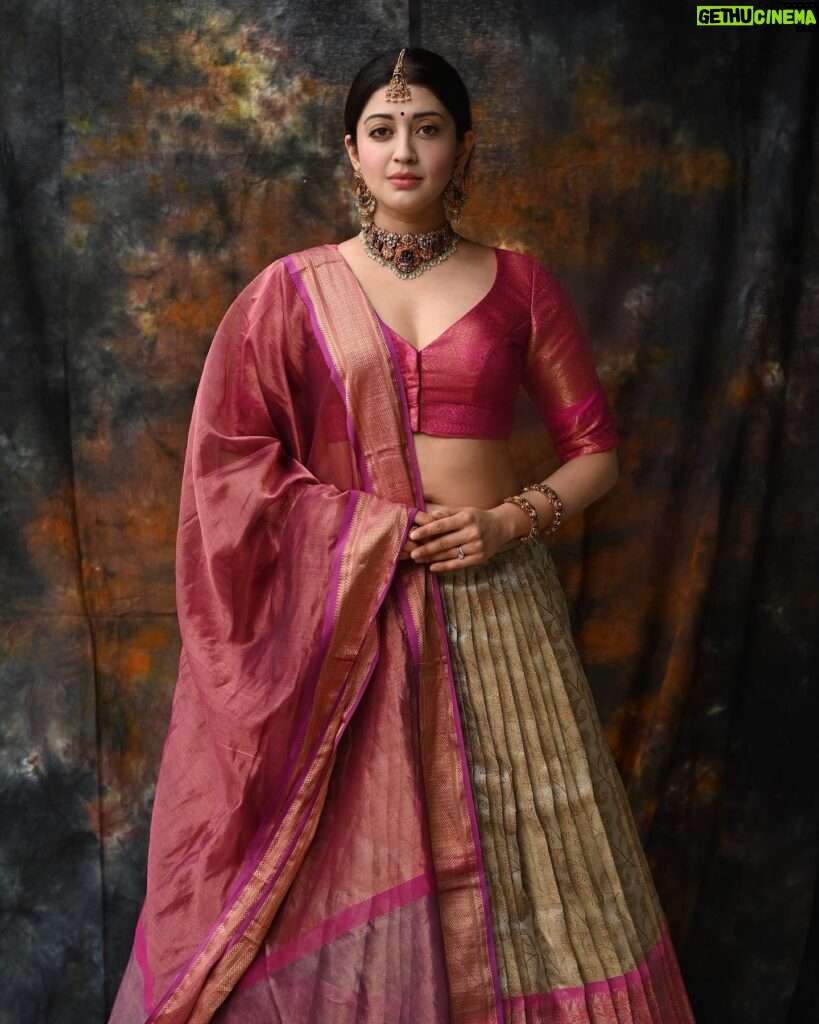 Actress Pranitha Subhash HD Photos and Wallpapers March 2025 | Gethu Cinema