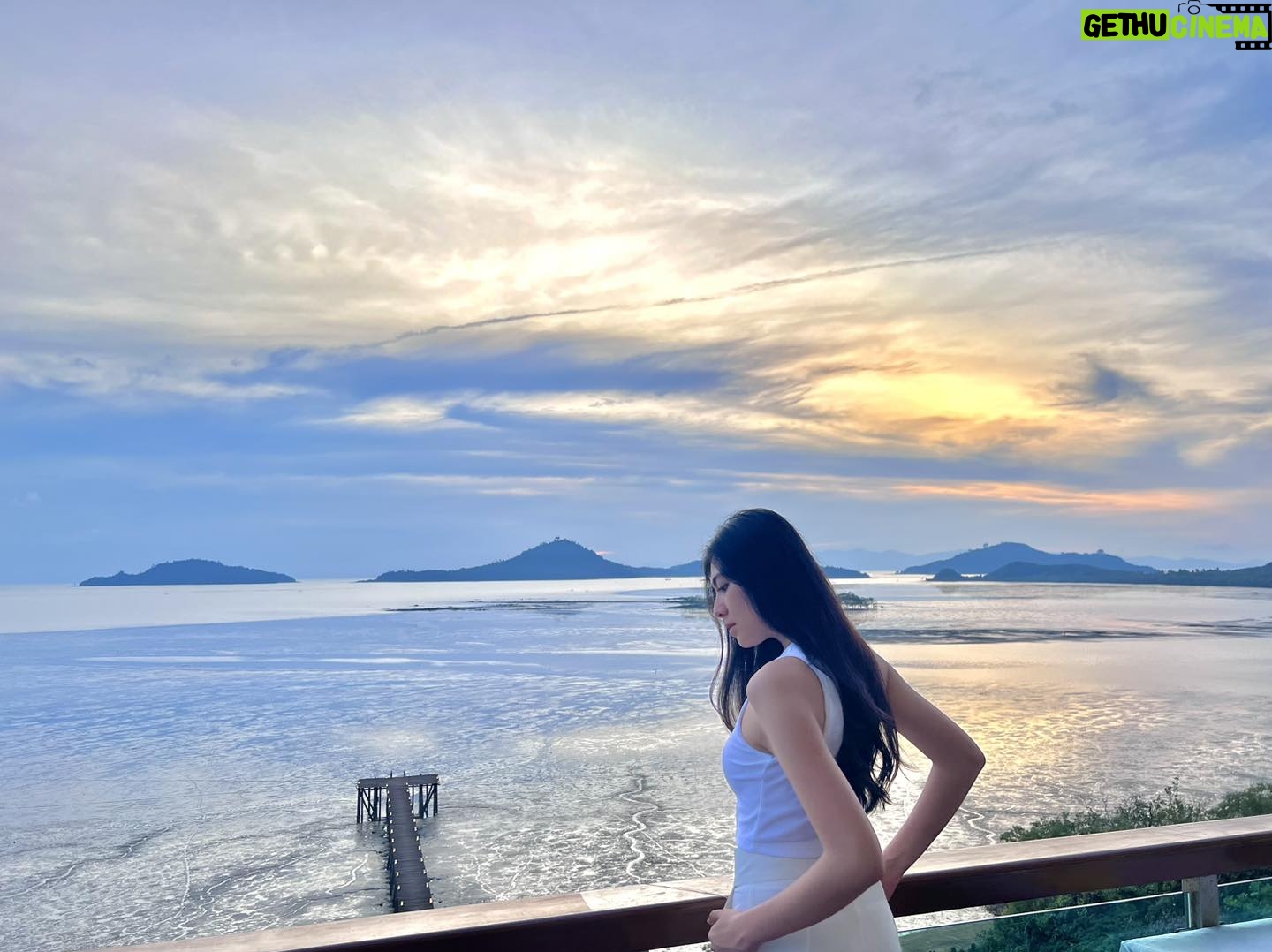 Actress Shwe Tha Mee HD Photos and Wallpapers January 2025 | Gethu Cinema