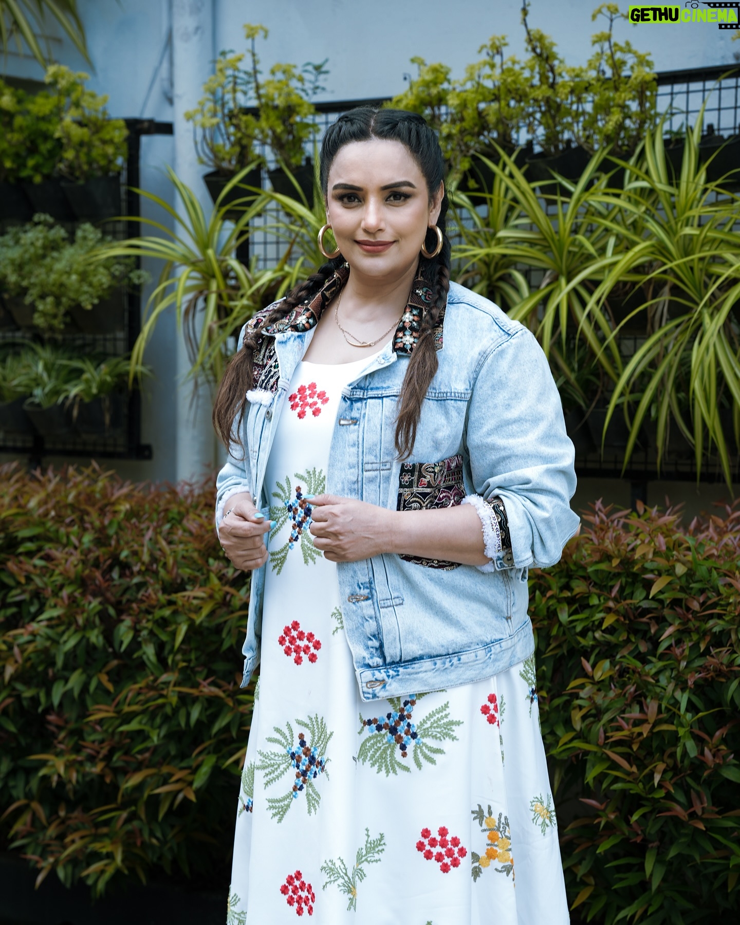 Actress Shweta Menon HD Photos and Wallpapers March 2025 | Gethu Cinema