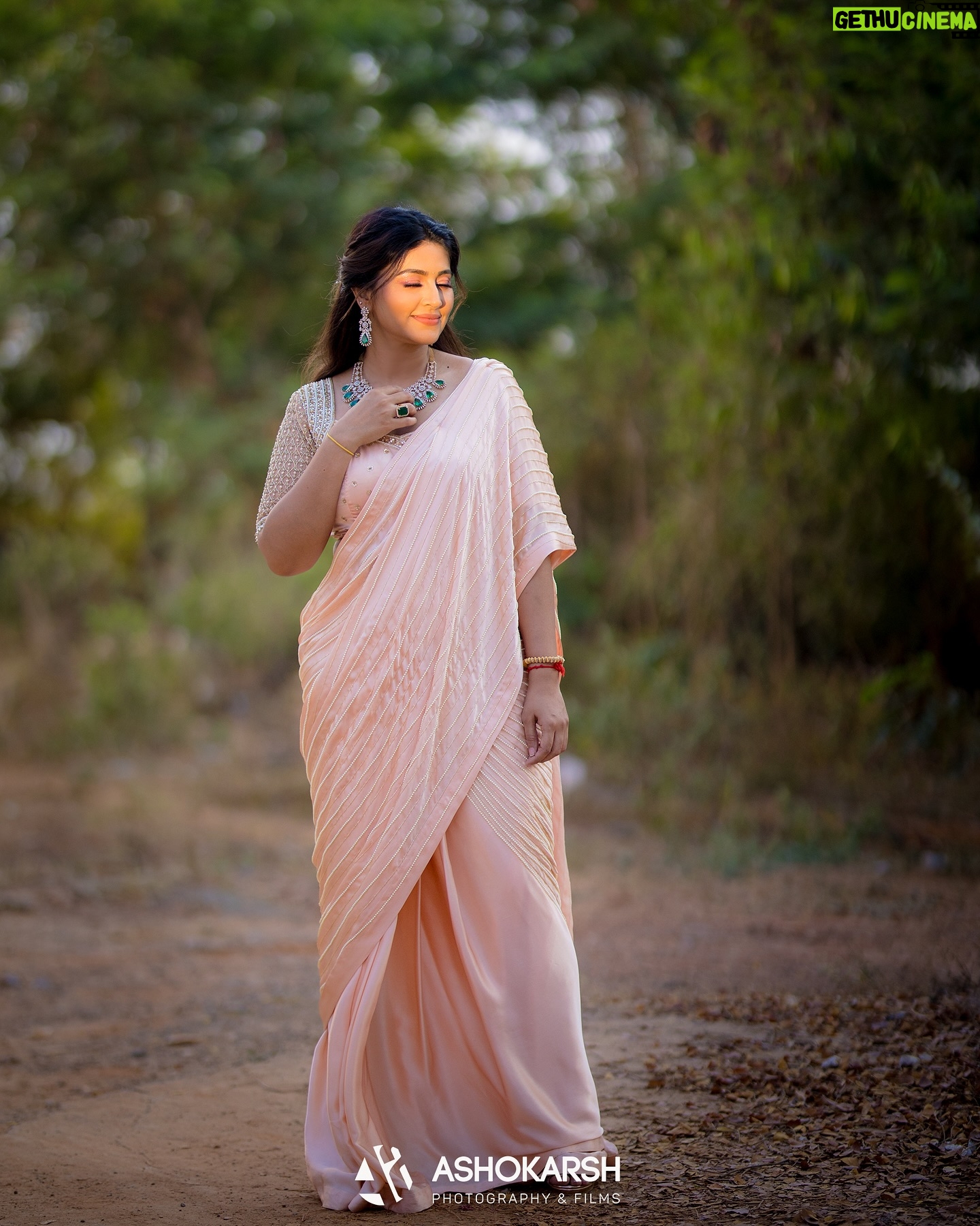 Actress Sneha HD Photos and Wallpapers February 2025 | Gethu Cinema