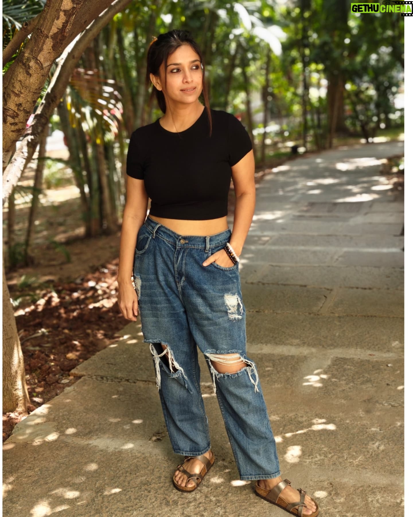 Actress Swetha Changappa HD Photos and Wallpapers February 2025 | Gethu ...