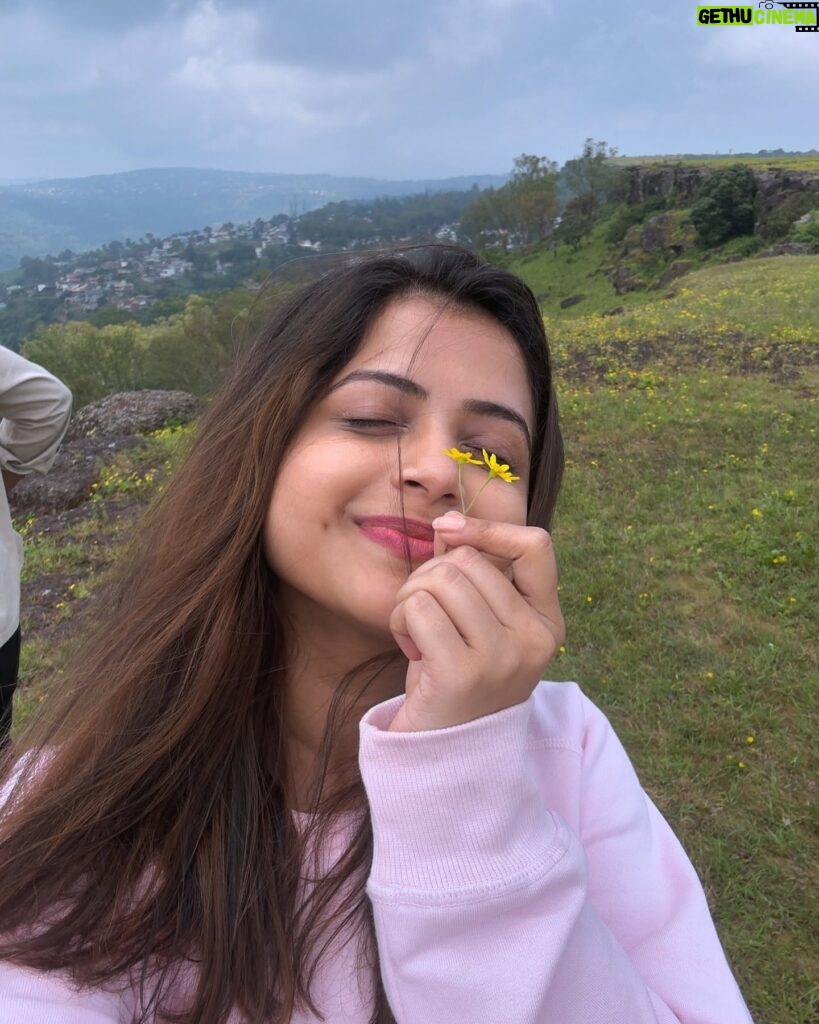 Actress Tanvi Mundle HD Photos and Wallpapers October 2024 | Gethu Cinema