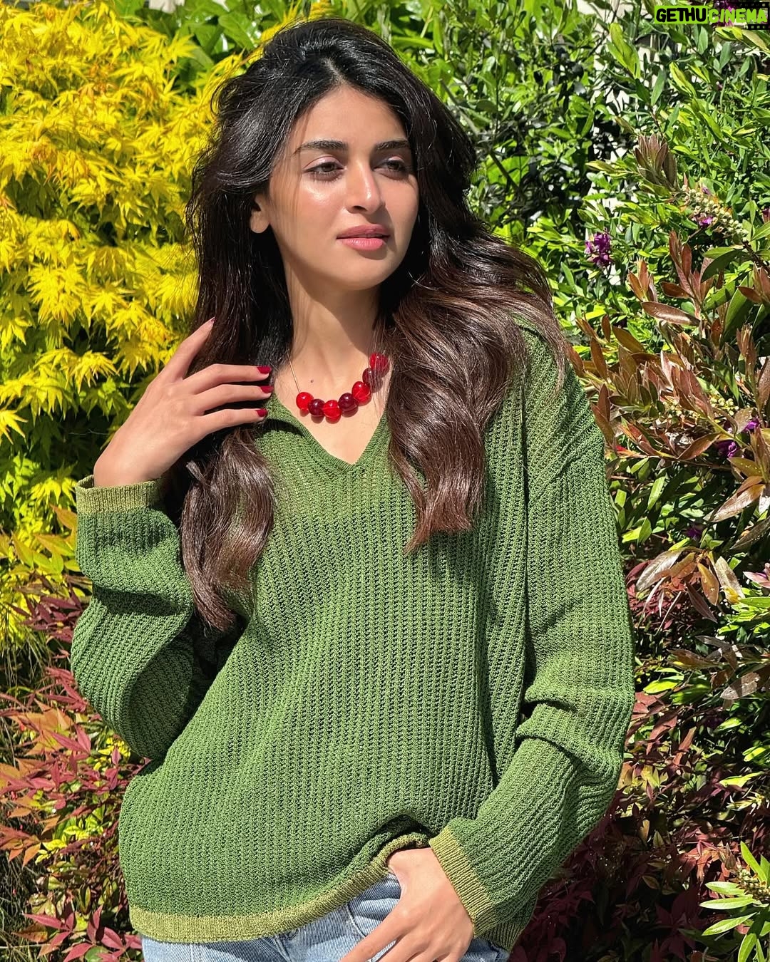 Actress Anmol Baloch HD Photos and Wallpapers April 2024 | Gethu Cinema