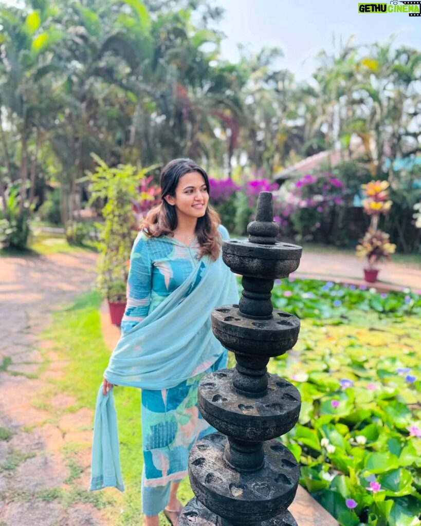 Actress Aparna Das HD Photos and Wallpapers October 2025 | Gethu Cinema