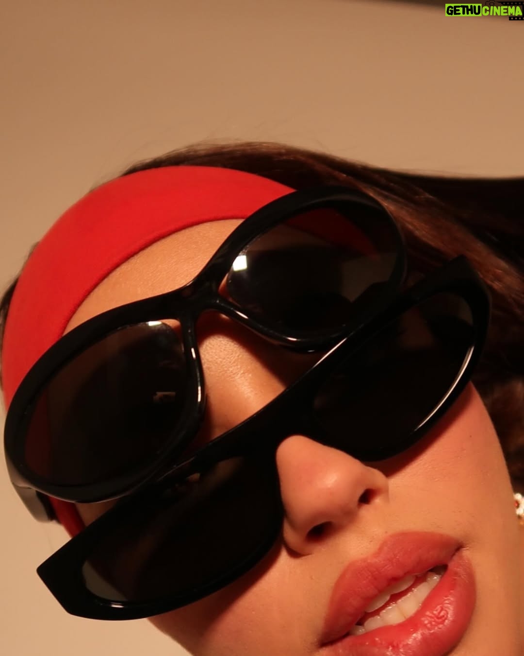 Actress Dara HD Photos and Wallpapers April 2025 | Gethu Cinema