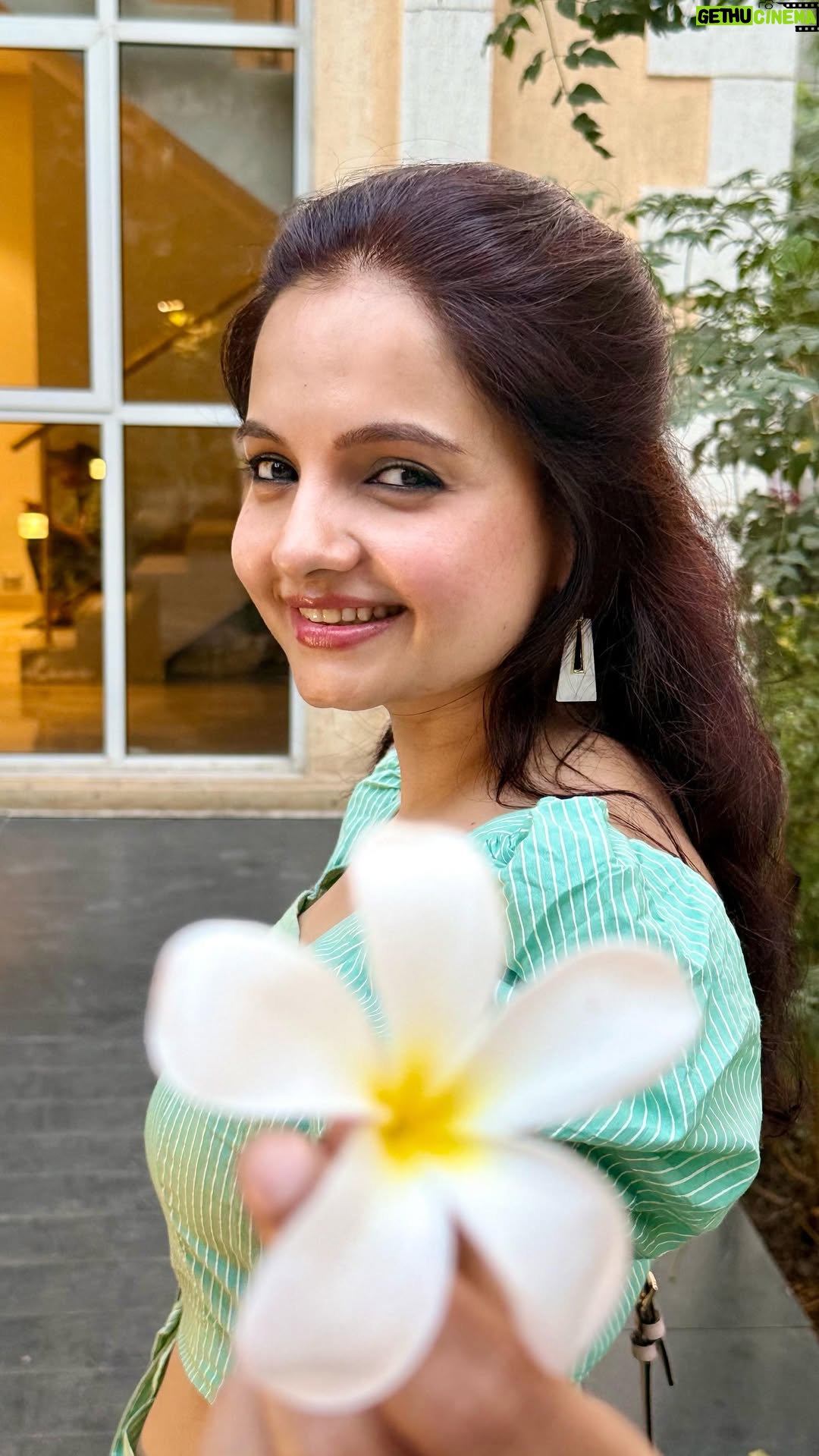 Actress Giaa Manek HD Photos and Wallpapers March 2025 | Gethu Cinema