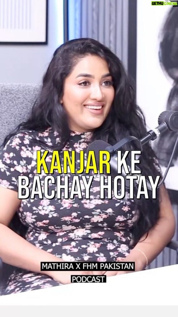 Actress Mathira HD Photos and Wallpapers April 2025 | Gethu Cinema