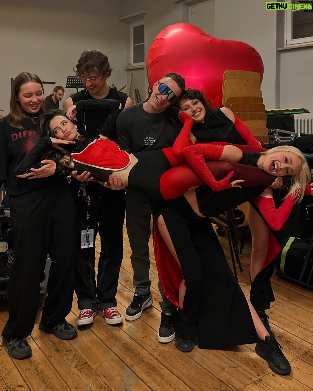 Actress Nadya Dorofeeva HD Photos and Wallpapers March 2025 | Gethu Cinema