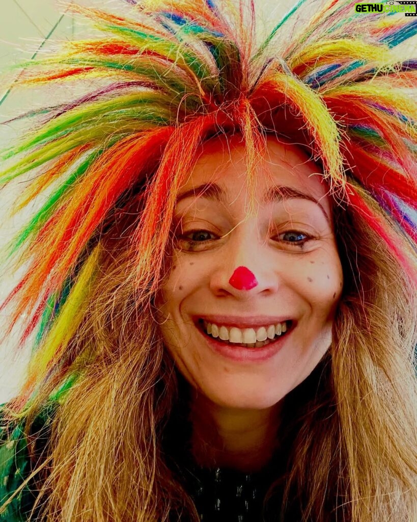 Actress Regina Spektor HD Photos and Wallpapers July 2025 | Gethu Cinema