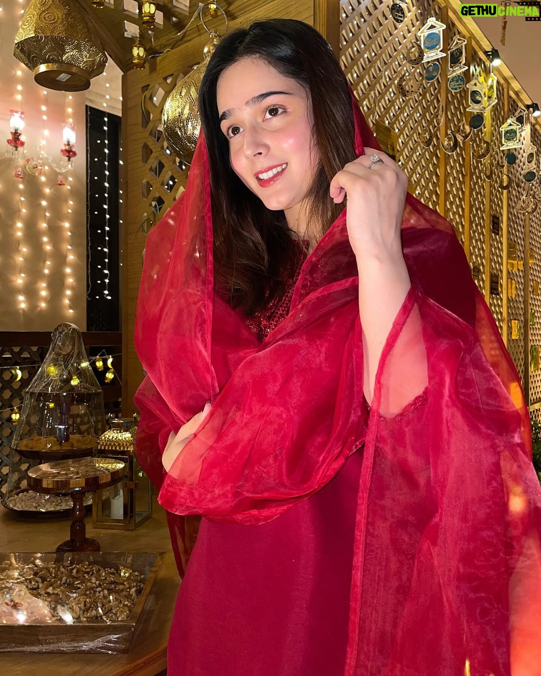 Actress Sumaiyya Bukhsh HD Photos and Wallpapers March 2025 | Gethu Cinema