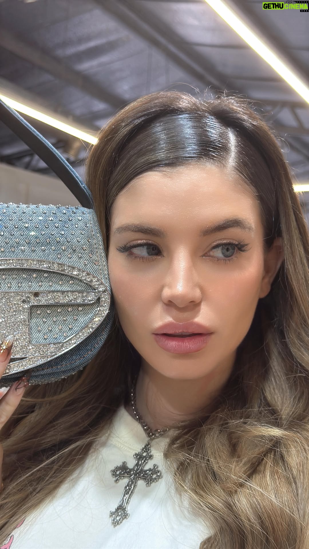 Actress Flavia Laos HD Photos and Wallpapers April 2025 | Gethu Cinema