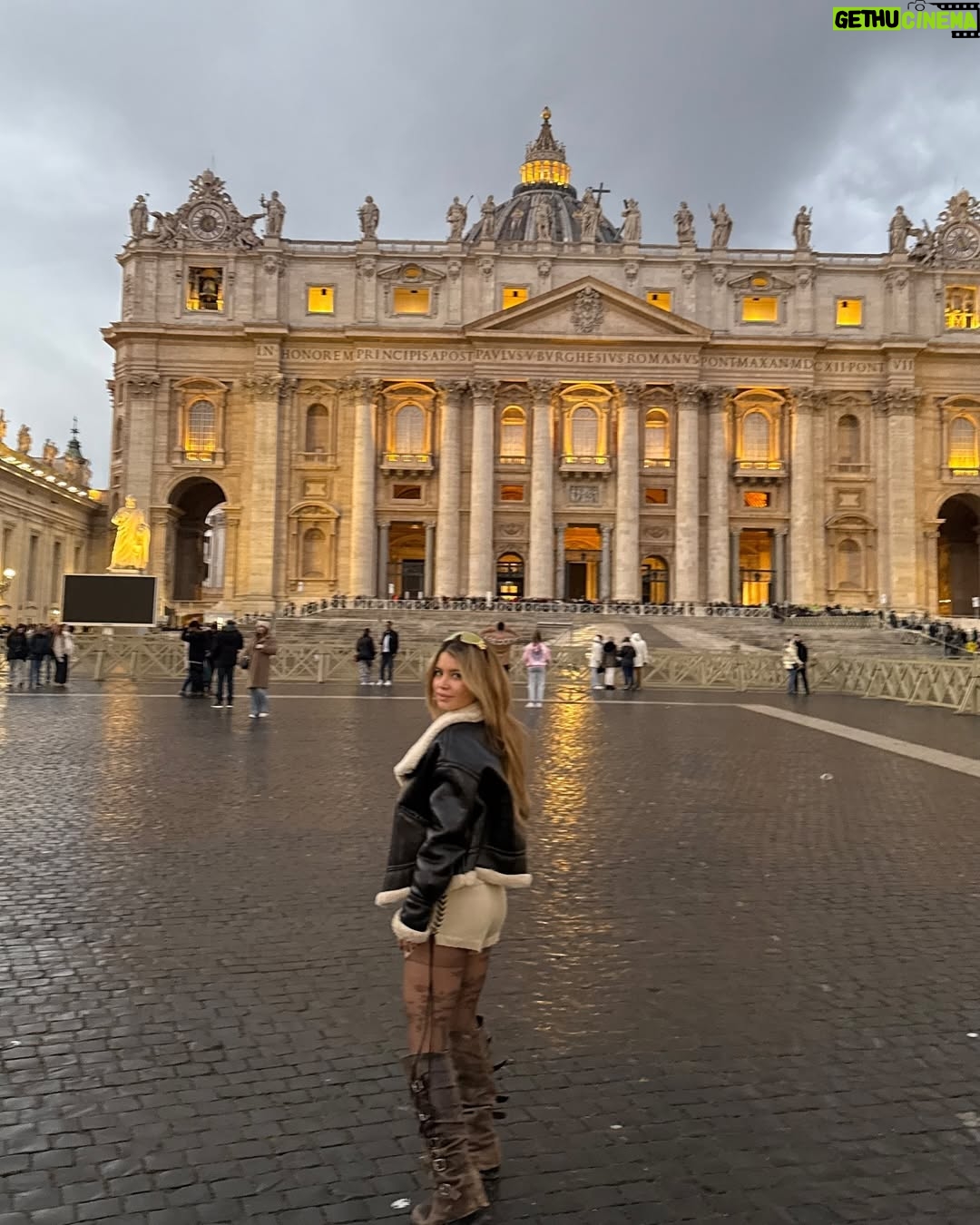 Actress Flavia Laos HD Photos and Wallpapers February 2025 | Gethu Cinema