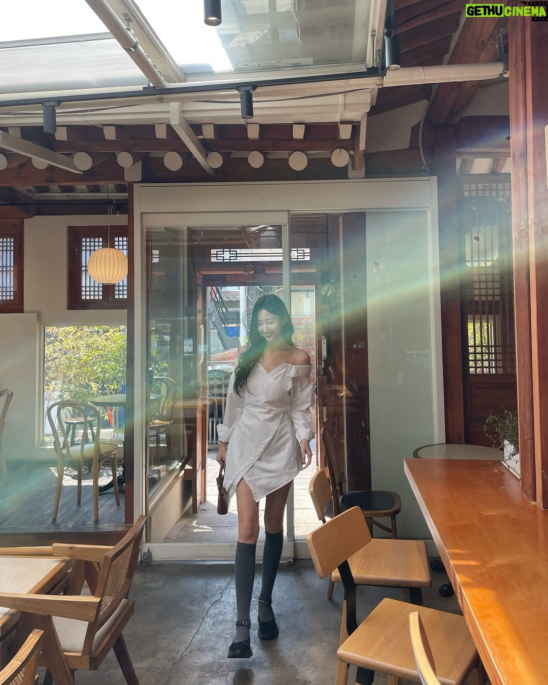 Actress Im Min-su HD Photos and Wallpapers April 2025 | Gethu Cinema