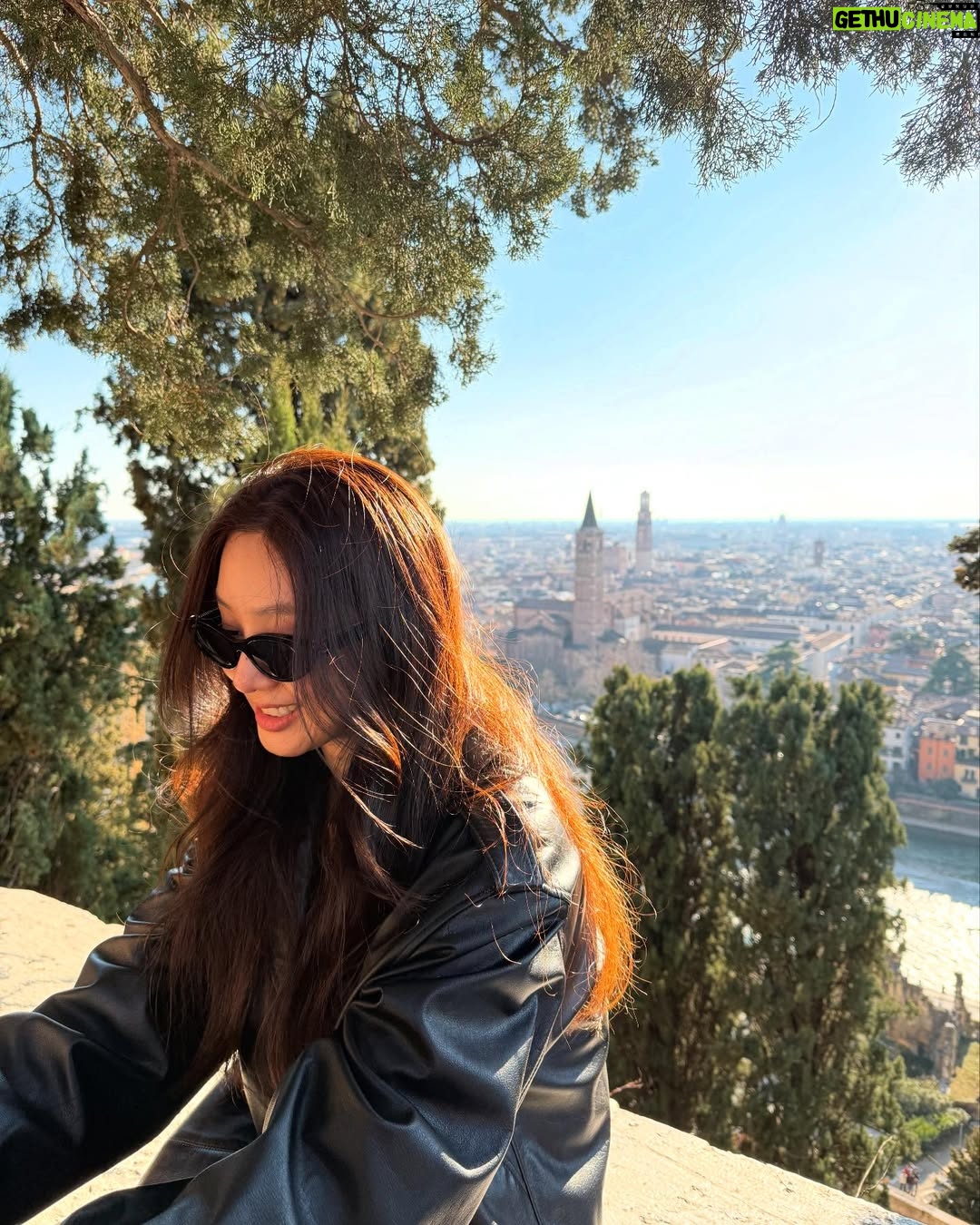 Actress Jung Ryeo-won HD Photos and Wallpapers March 2025 | Gethu Cinema