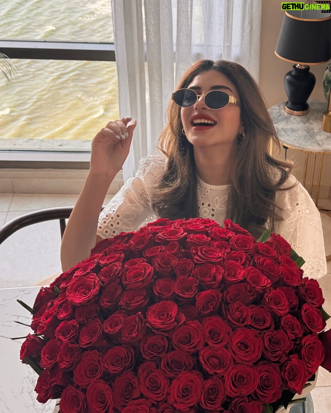 Actress Kinza Hashmi HD Photos and Wallpapers March 2025 | Gethu Cinema