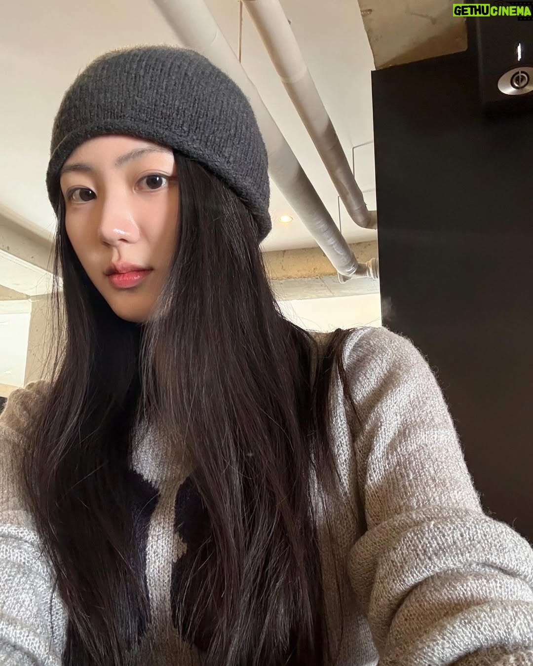 Actress Kwon Eun-bin HD Photos and Wallpapers April 2025 | Gethu Cinema