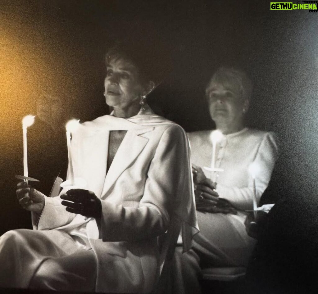 Actress Lisa Rinna HD Photos and Wallpapers October 2025 | Gethu Cinema