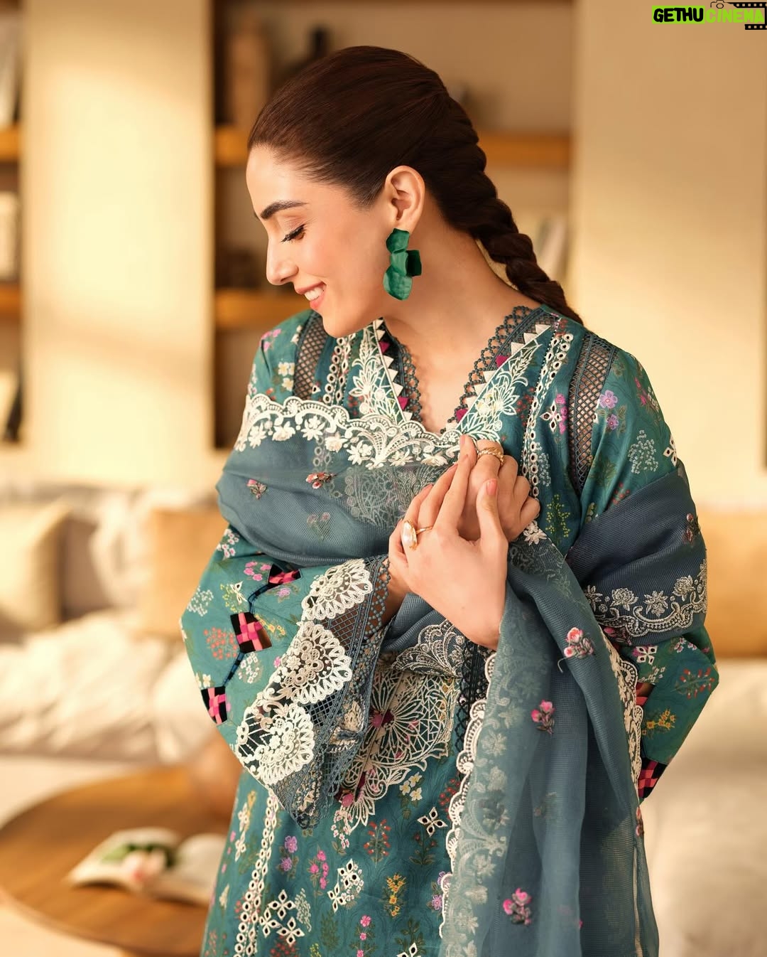 Actress Maya Ali HD Photos and Wallpapers March 2025 | Gethu Cinema
