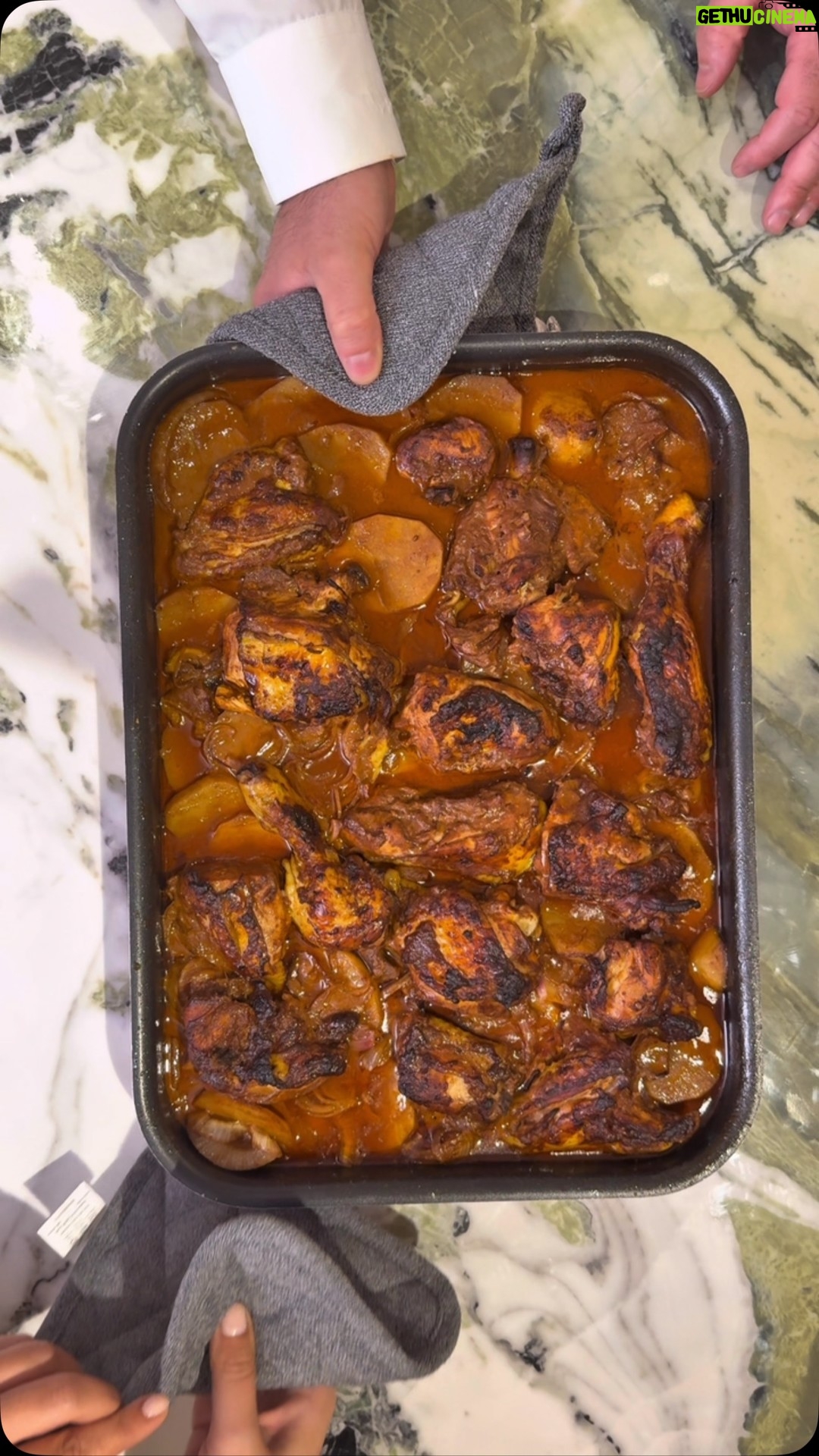 Actress Mina Al Sheikhly HD Photos and Wallpapers March 2025 | Gethu Cinema