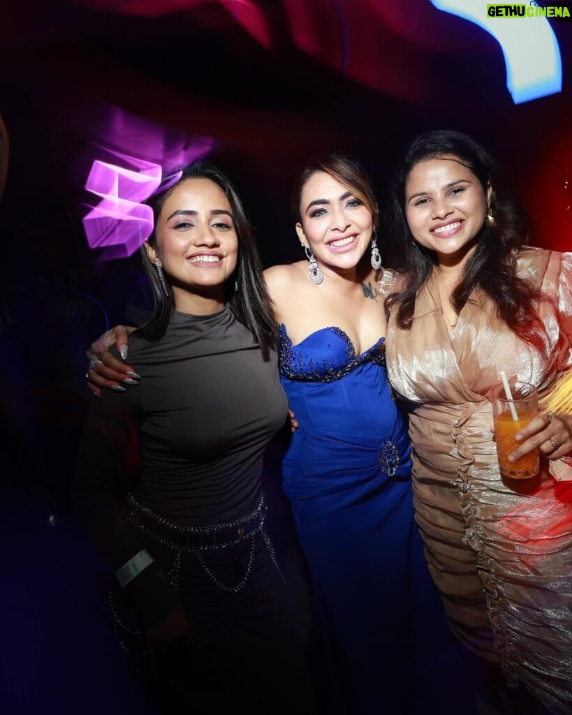 Actor Nisha Guragain HD Photos and Wallpapers April 2025 | Gethu Cinema