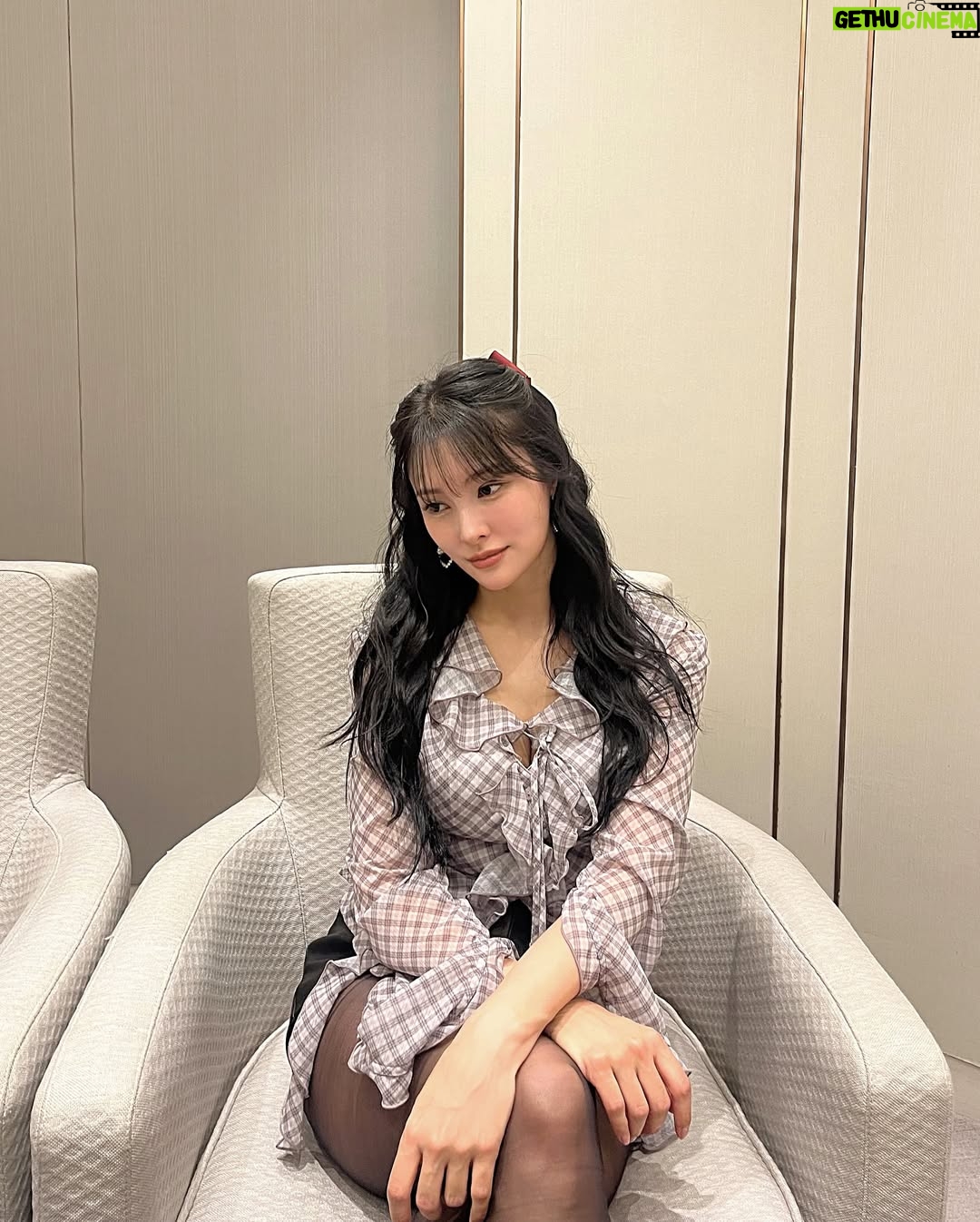 Actress Park Gyu-ri HD Photos and Wallpapers March 2025 | Gethu Cinema