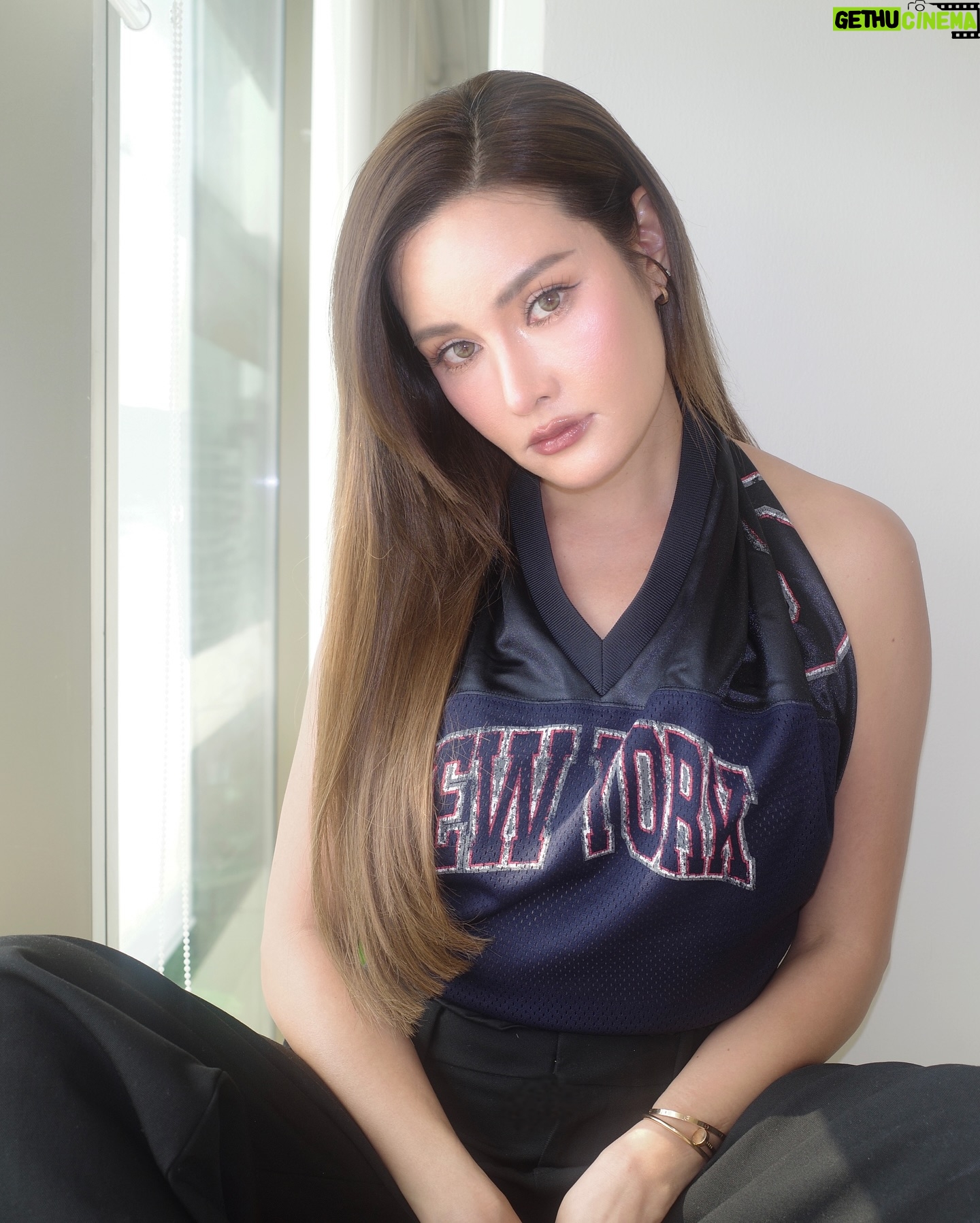 Actress Rhatha Phongam HD Photos and Wallpapers April 2025 | Gethu Cinema