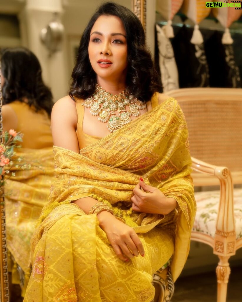 Actress Runa Khan HD Photos and Wallpapers October 2025 | Gethu Cinema