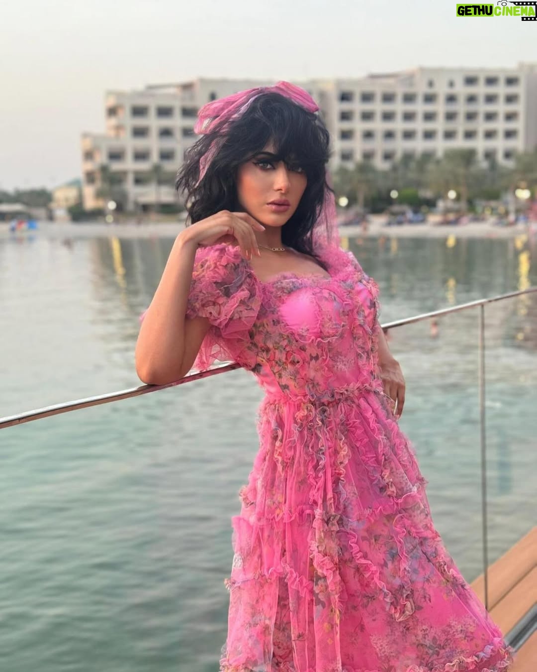 Actress Shaila Sabt HD Photos and Wallpapers July 2024 | Gethu Cinema