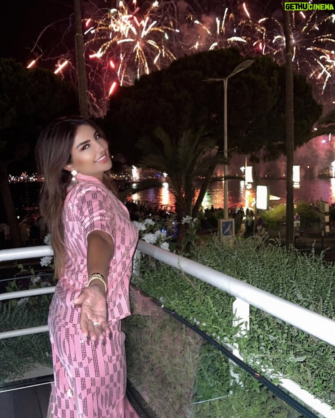 Actress Shatha Hassoun HD Photos and Wallpapers August 2024 | Gethu Cinema