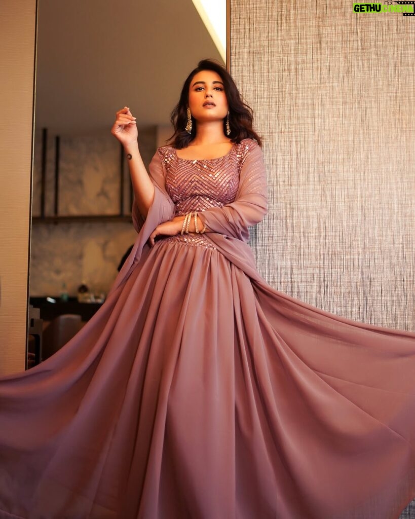 Actress Swastika Dutta HD Photos and Wallpapers March 2025 | Gethu Cinema