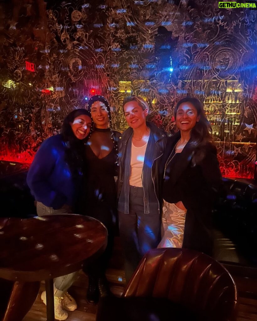 Actress Whitney Mixter HD Photos and Wallpapers October 2025 | Gethu Cinema