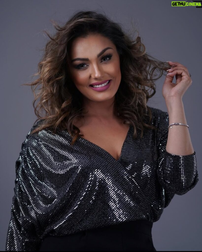 Actress Yasmine Ammari HD Photos and Wallpapers January 2023 | Gethu Cinema