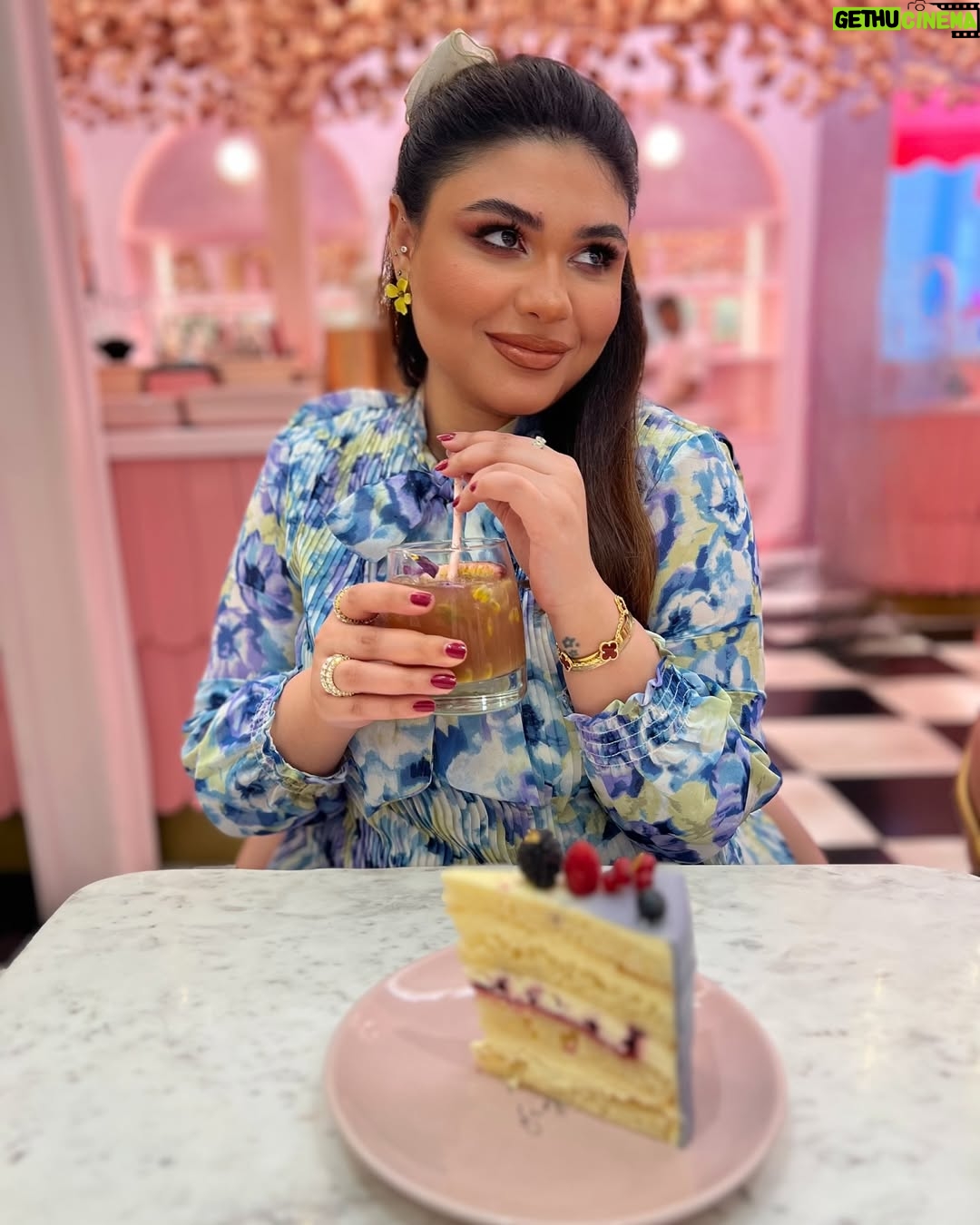 Actress Zainab Ghazi HD Photos and Wallpapers April 2025 | Gethu Cinema