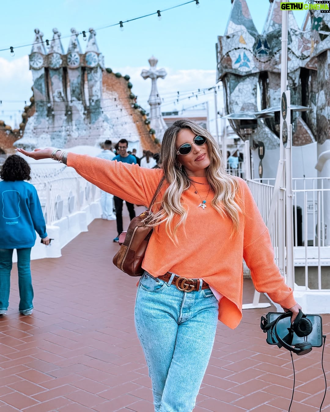 Athina Oikonomakou Wiki, Biography, Age, Photos, Spouse and more