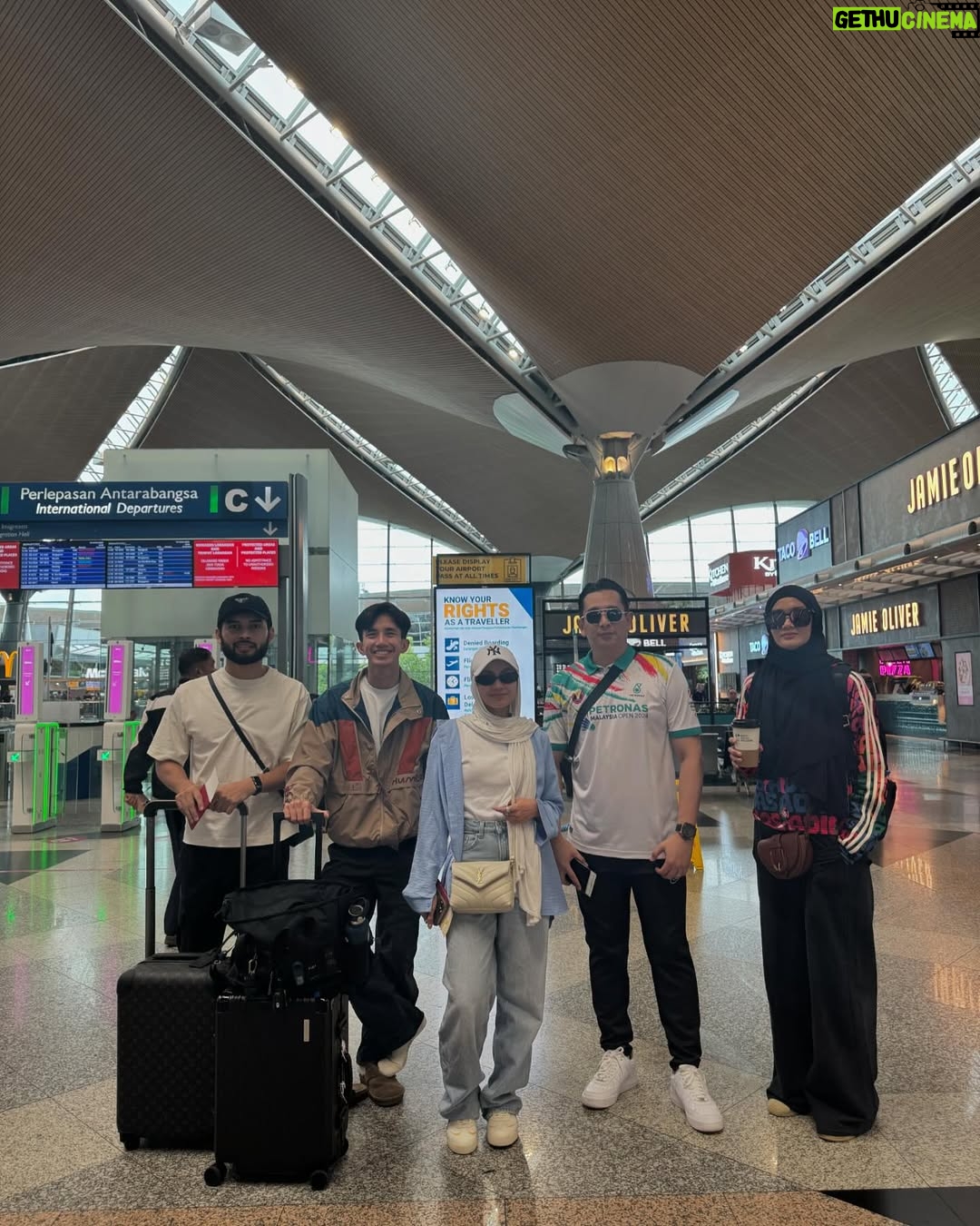 Actress Aprena Manrose HD Photos and Wallpapers October 2024 | Gethu Cinema