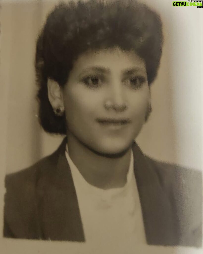 Actress Badria Tolba HD Photos and Wallpapers September 2025 | Gethu Cinema