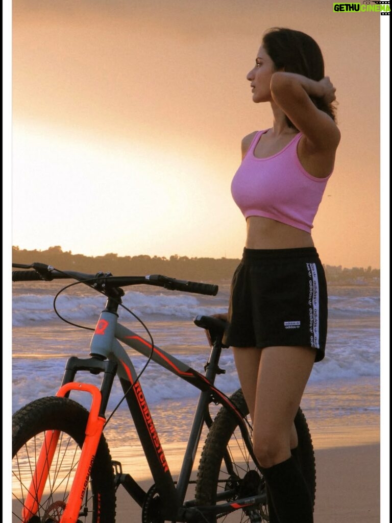 Actress Deeksha Singh HD Photos and Wallpapers September 2025 | Gethu Cinema