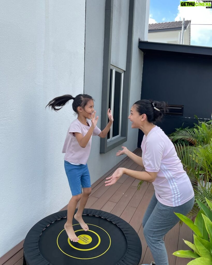 Actress Ezzaty Abdullah HD Photos and Wallpapers December 2025 | Gethu ...