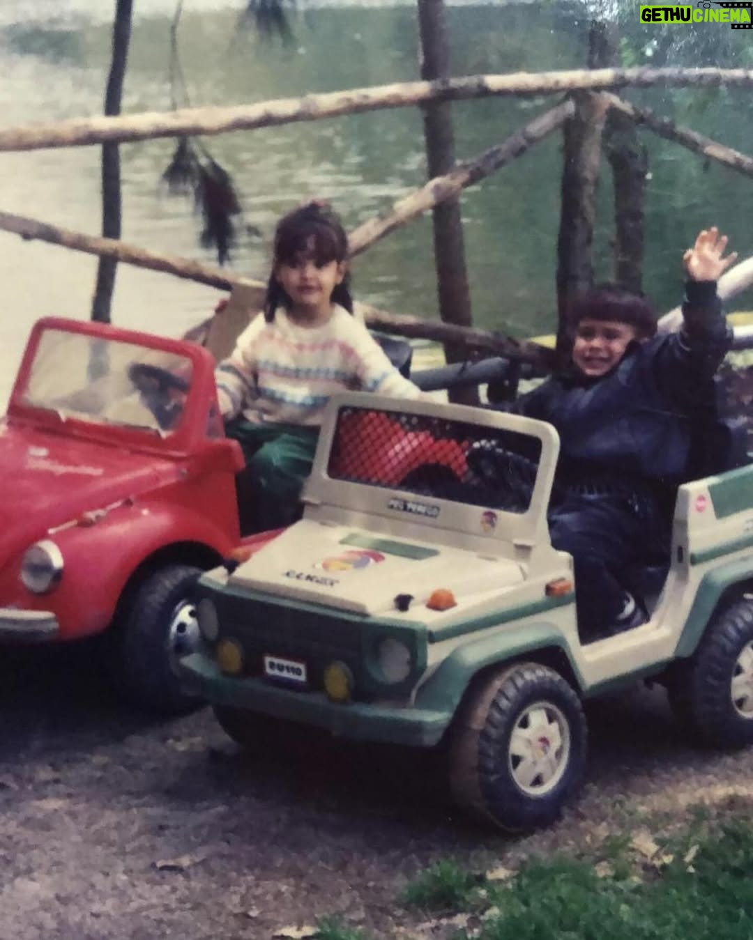 Actress Fefi Oliveira HD Photos and Wallpapers December 2024 | Gethu Cinema